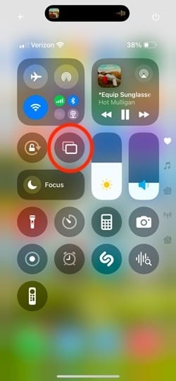 How to Screen Mirror iPhone on iOS 18